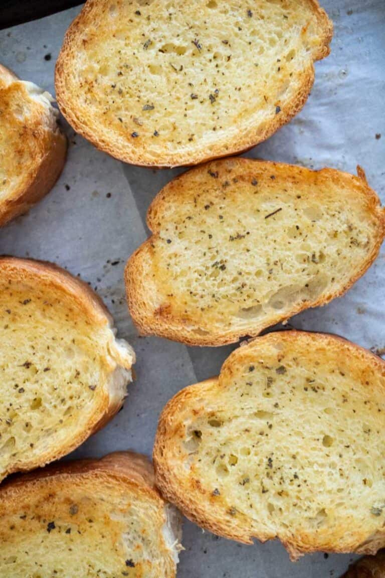 Homemade Texas Toast Recipe | Crispy, Buttery, Garlic Toast at Home