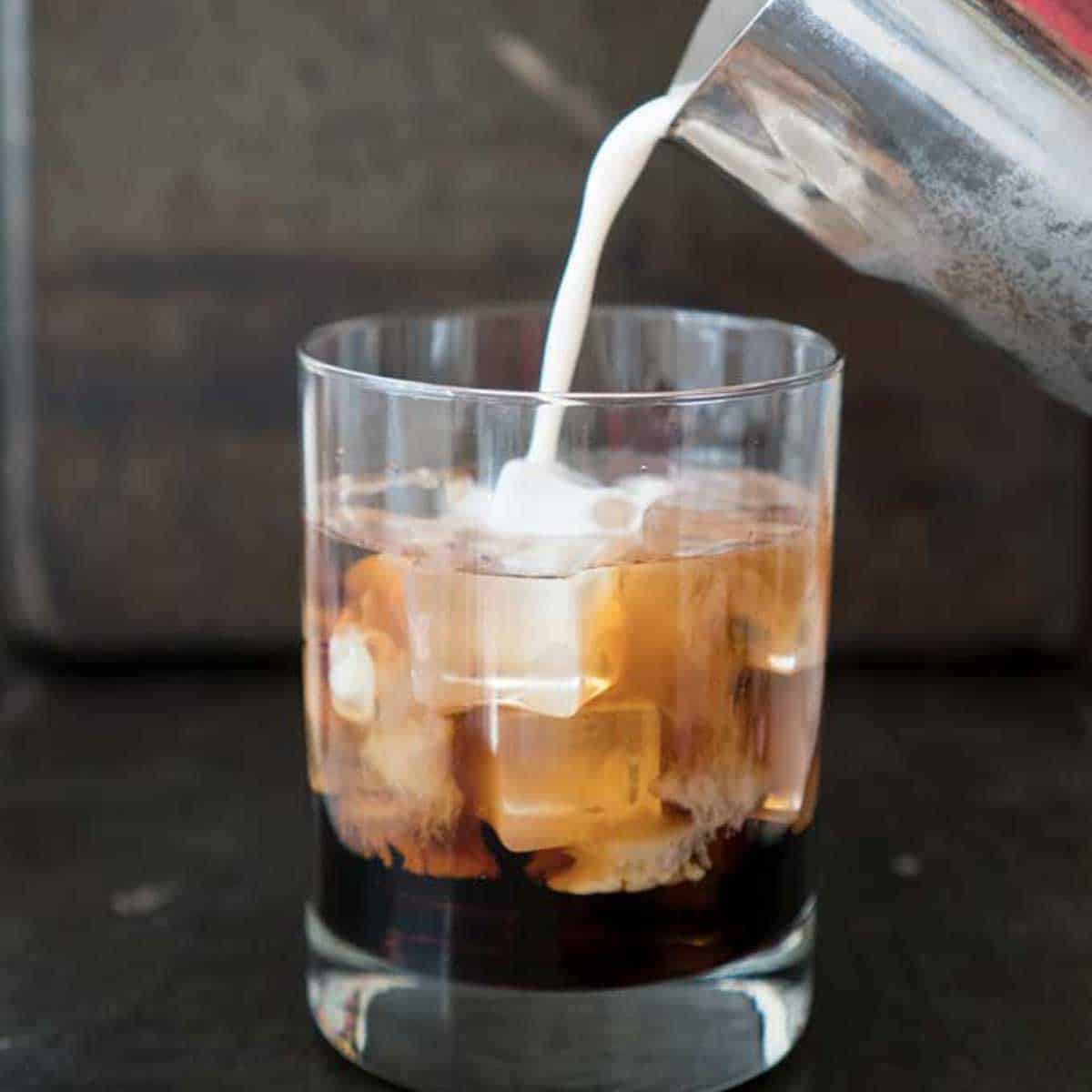 Pumpkin Spice White Russian - Easy Autumn Cocktail Recipe
