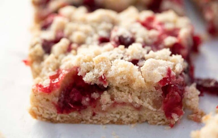 Cranberry Crumb Bars - The Happier Homemaker