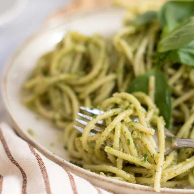 18 Delicious Ways to Use Pesto Sauce - The Happier Homemaker