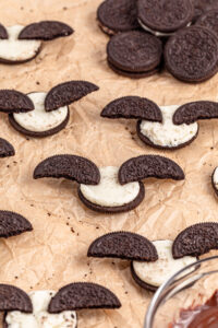 OREO Bats - The Happier Homemaker